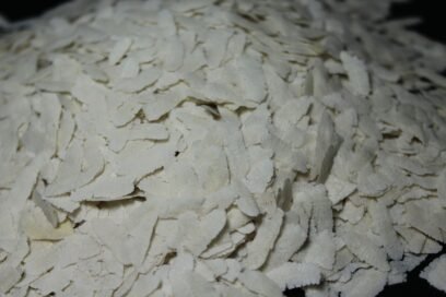 White Thin Rice Flakes | White Thin Poha - पांढरे पातळ पोहे - Sarkhot ...